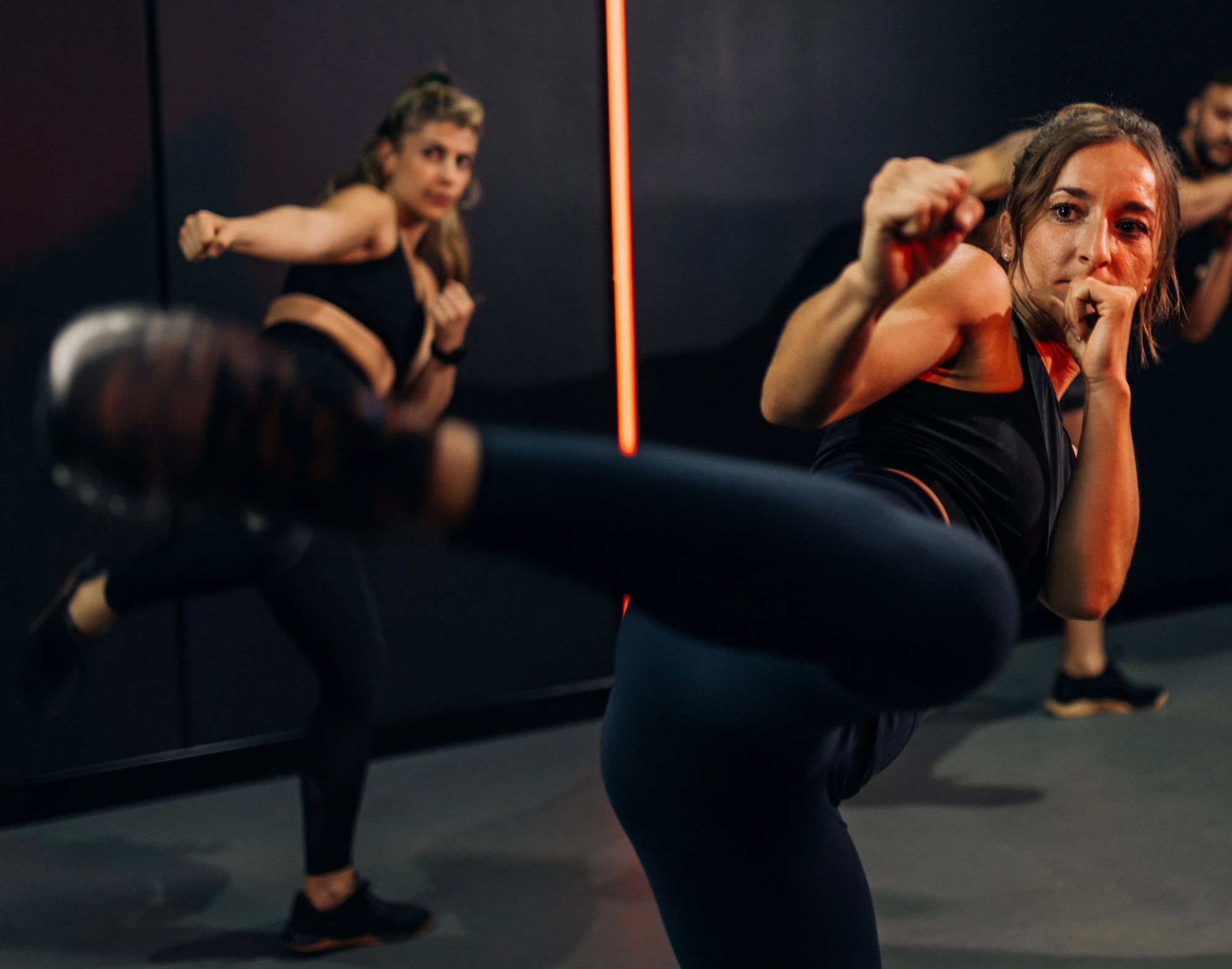 Fitnessstudio Ehrenfeld – groß & hell | Fitness First